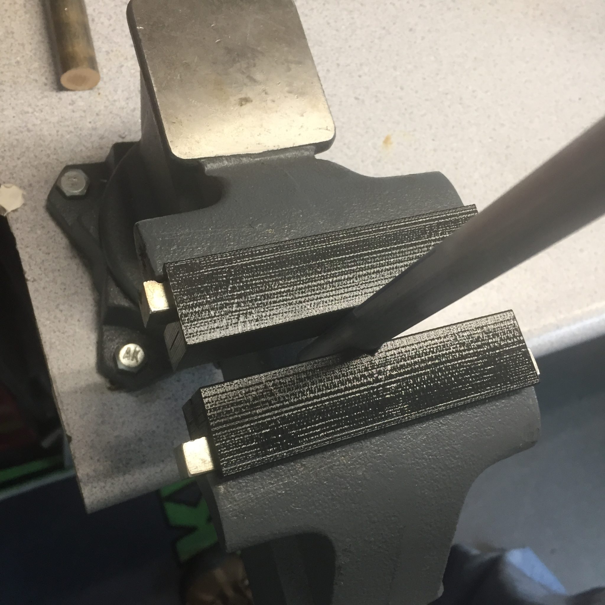 3D Printed Vise Soft Jaws – ExpensiveLightweightStuff.com